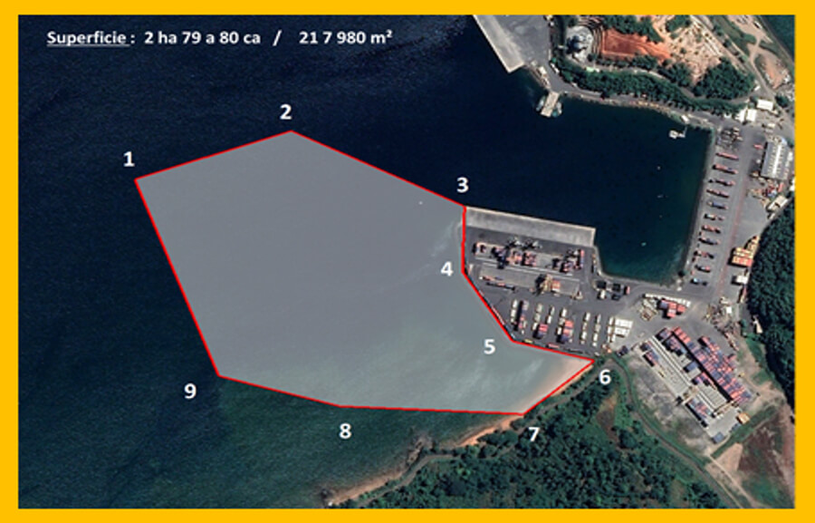 Floating dock and platform extension - MCG - MAYOTTE CHANNEL GATEWAY ...